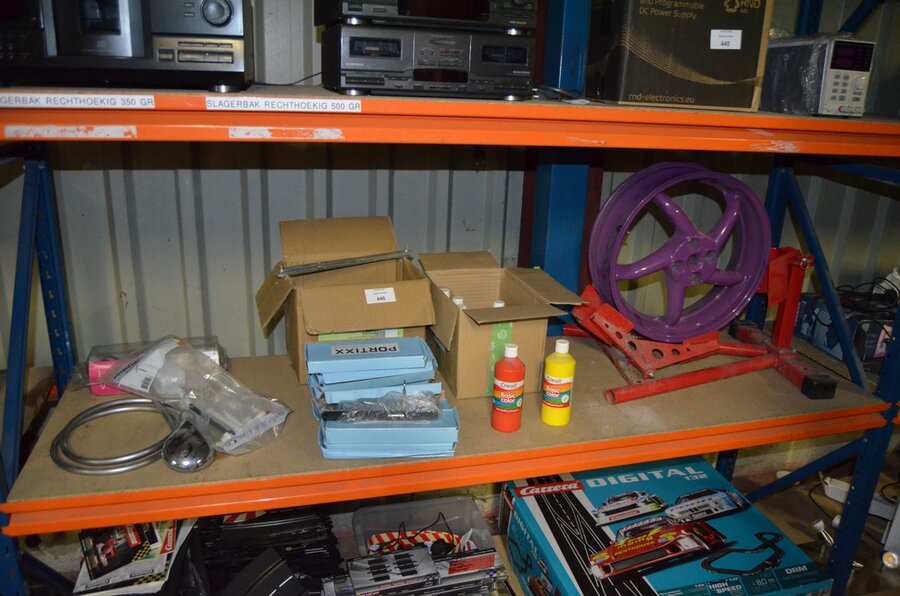 8 Binnenwerken voor deuren, douchekop, sifon voor spoelbak ...